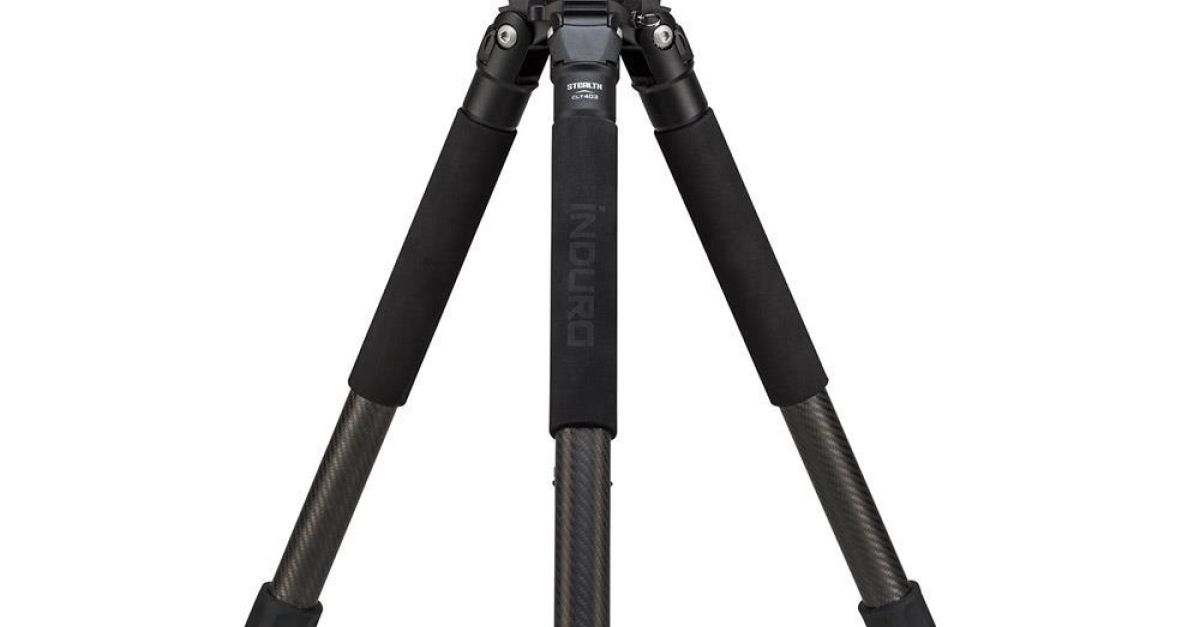 Induro CLT403 Stealth Carbon Fibre Tripod - 3 Section - Specular
