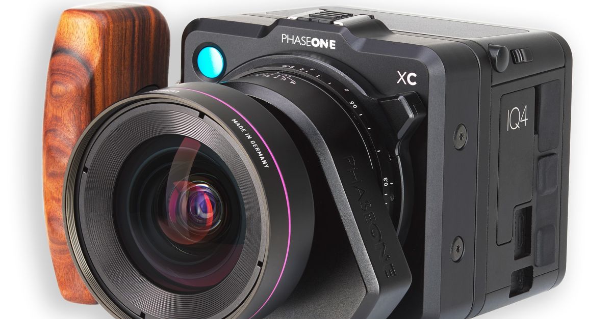 Phase One XC IQ4 150MP Camera System with 23mm lens - Specular