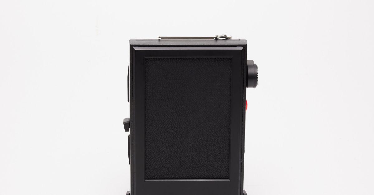 Mamiya RZ67 Polaroid Film Back - Specular
