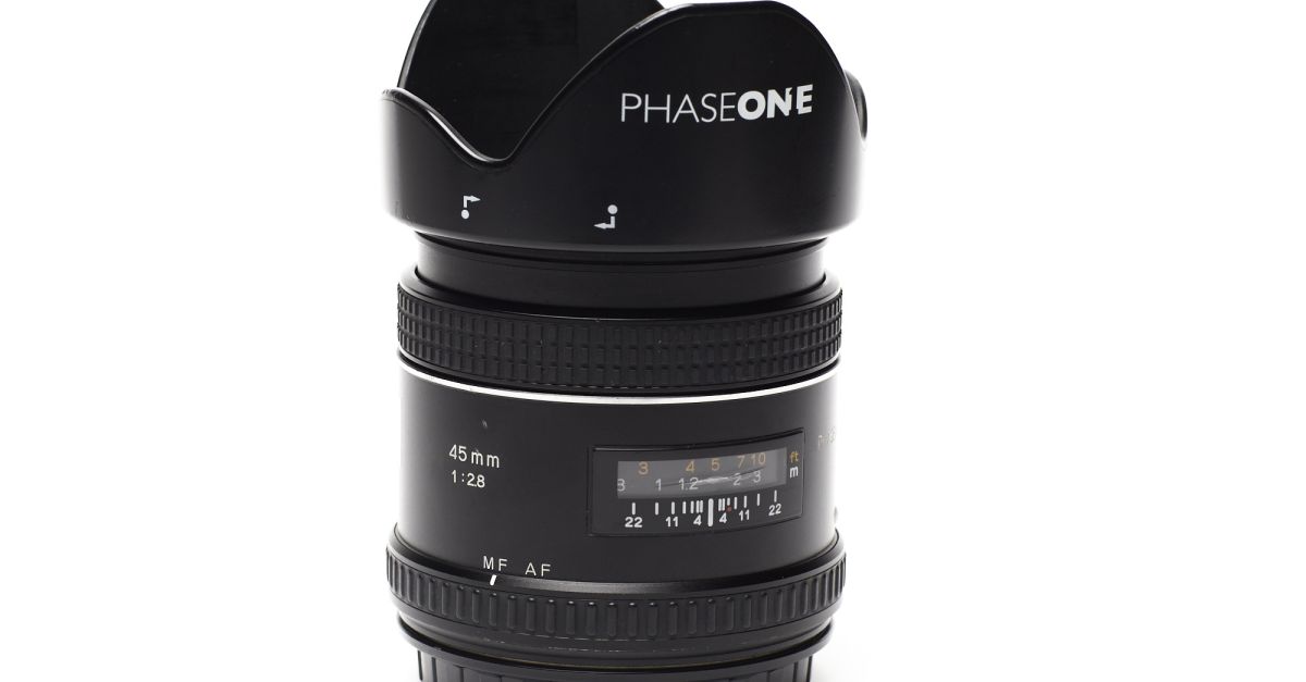 Lens - Phase One 45mm f2.8 AF D Lens - Specular