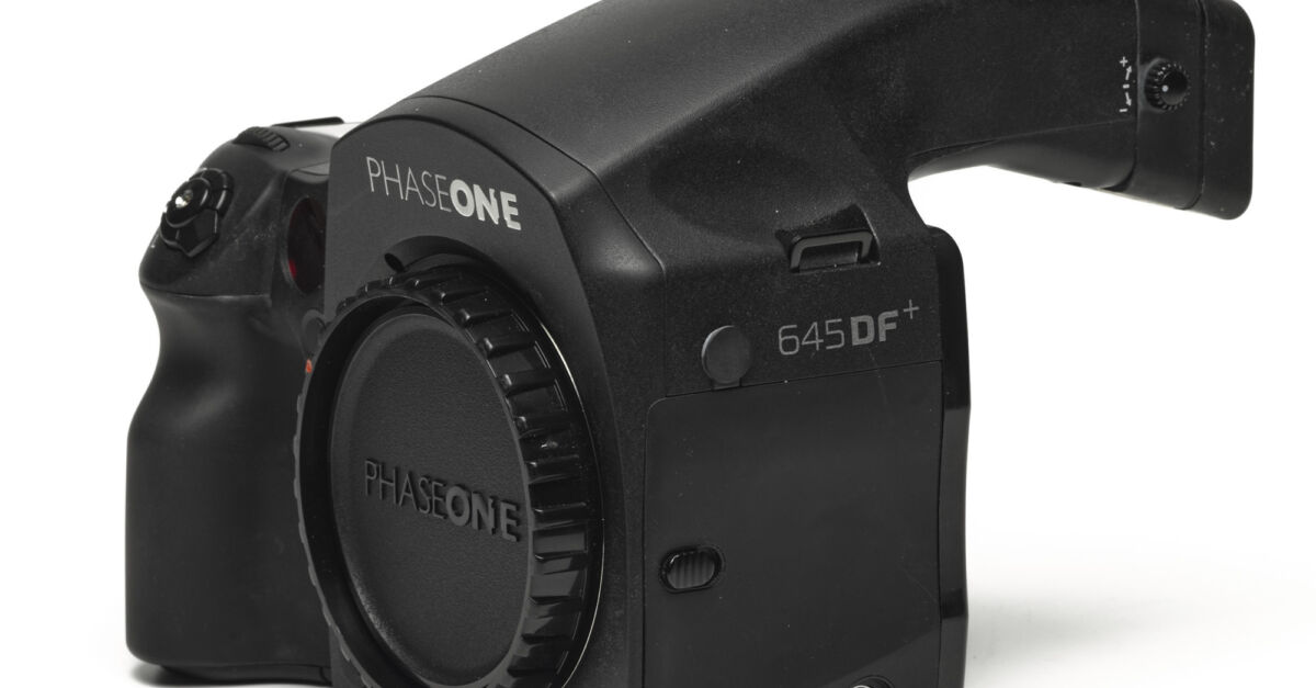 Camera - Phase One 645DF+ Camera Body - Specular